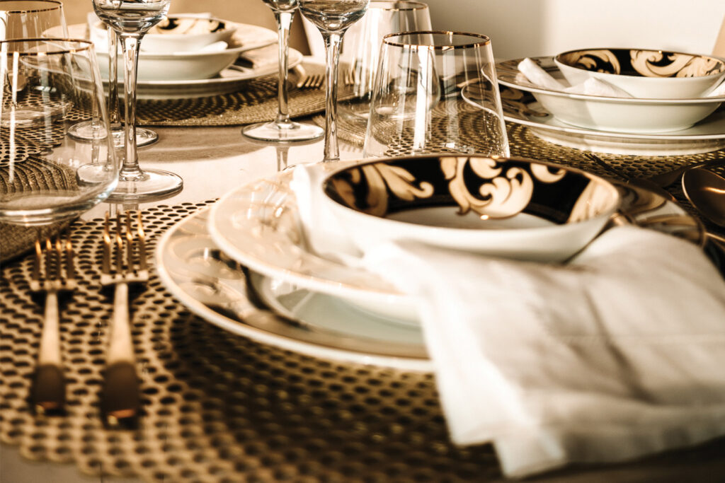 Golden Grand Suite • Golden Sands Hotel Creek